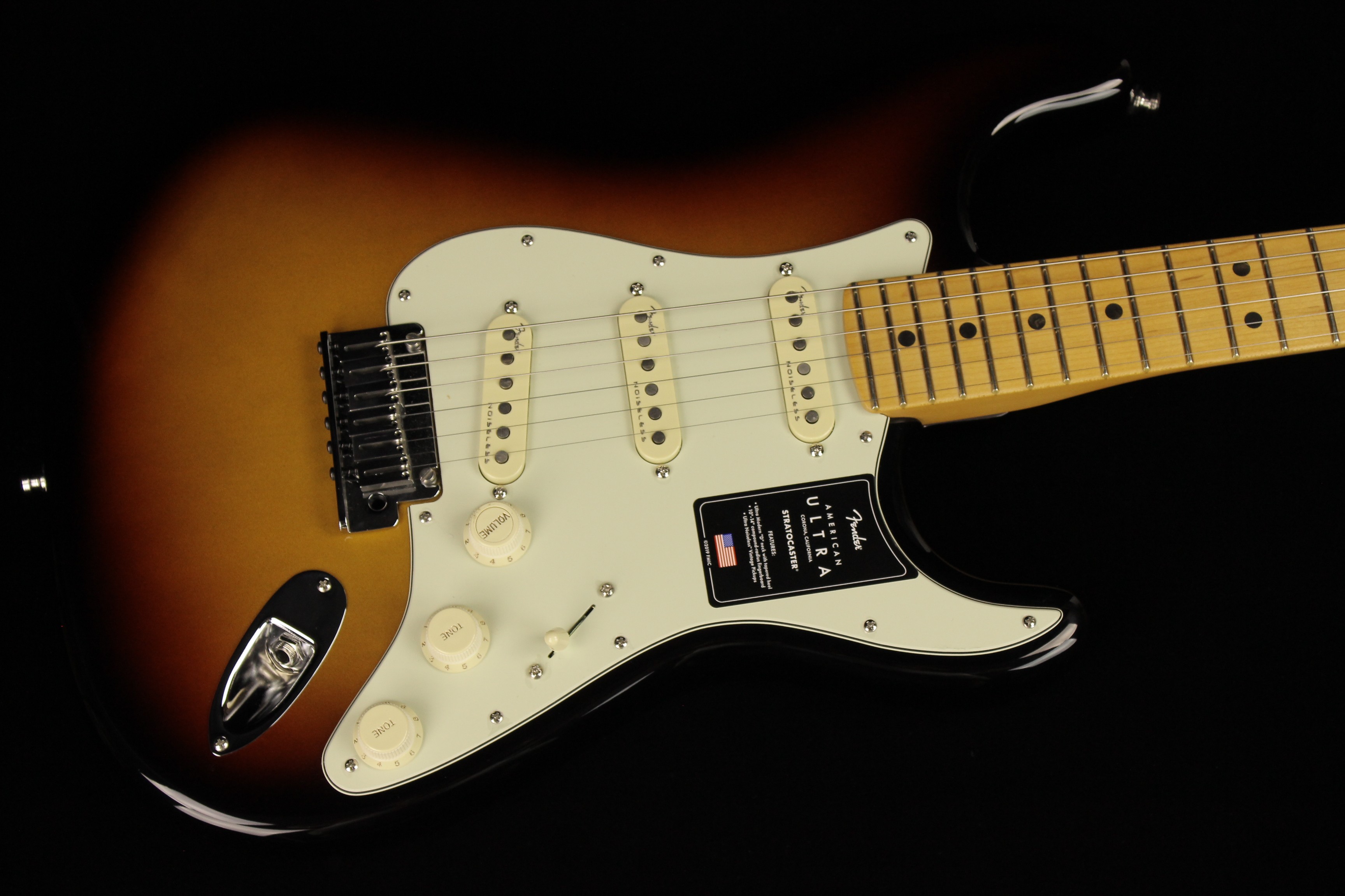 Fender American Ultra Stratocaster Ultraburst (SN: US21020111) | Gino ...