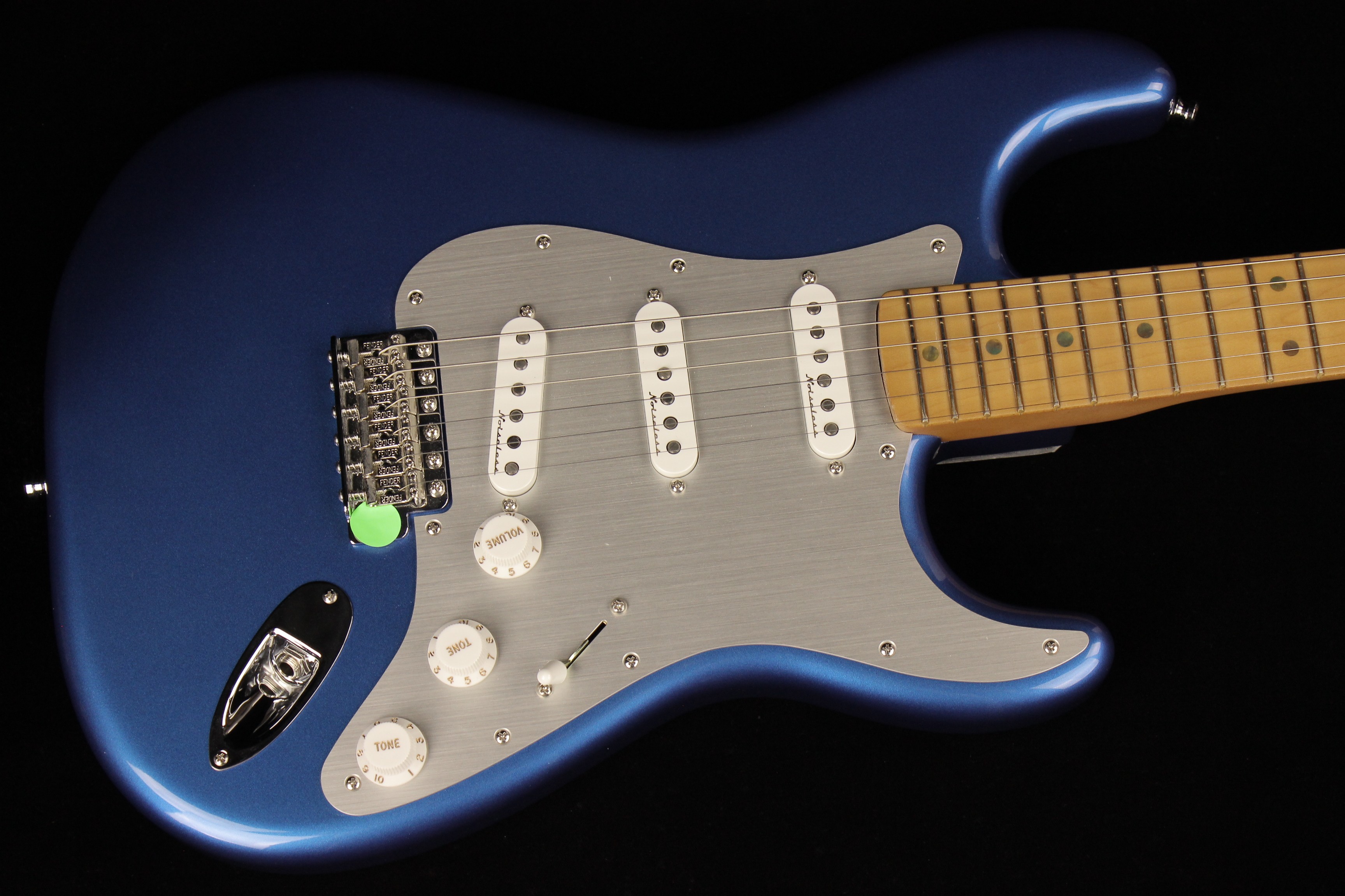 Fender H.E.R. Stratocaster Limited Edition Blue Marlin (SN: MX22272168) | Gino Guitars
