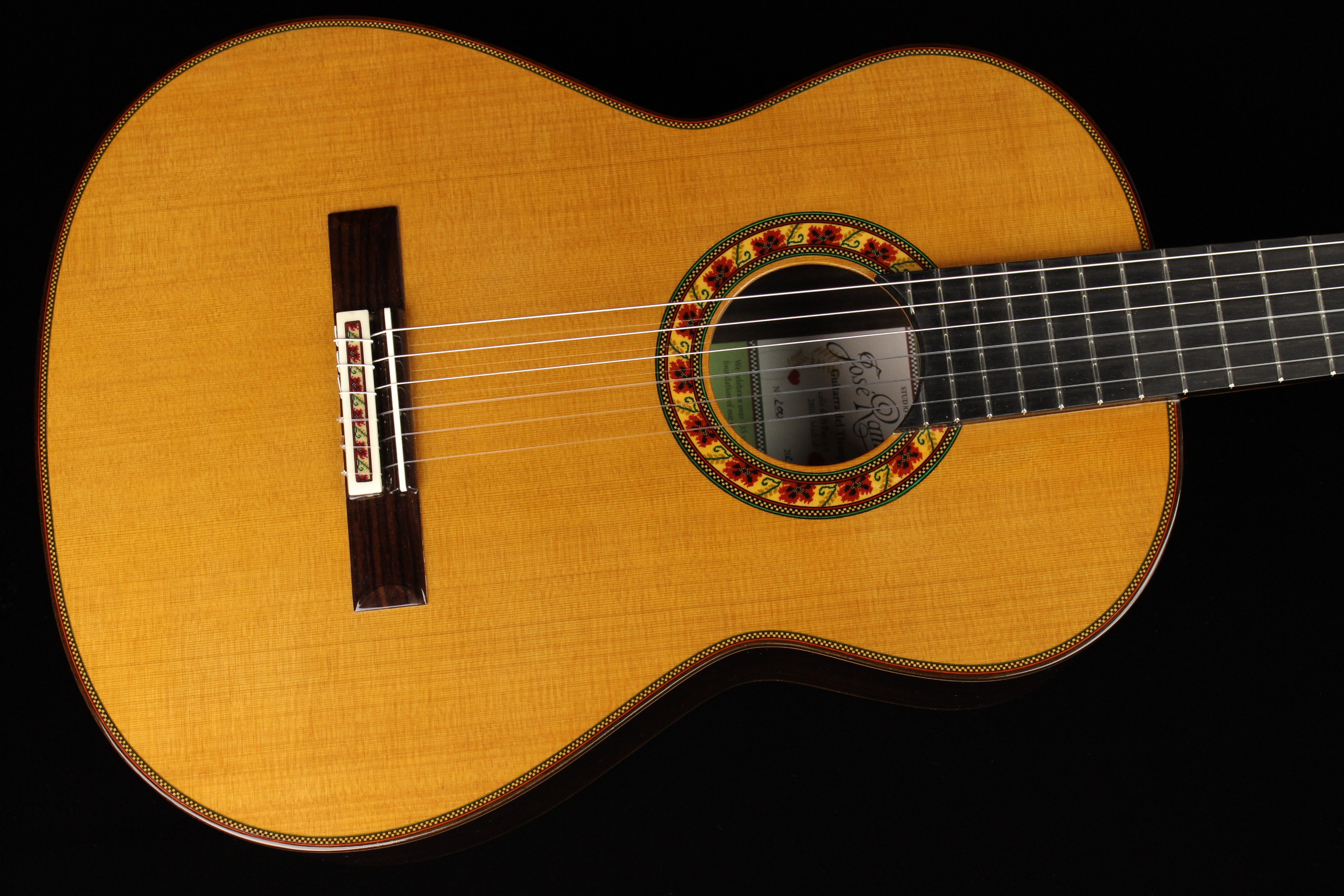 Ramirez Guitarra del Tiempo Cedar (SN: 2021-200) | Gino Guitars