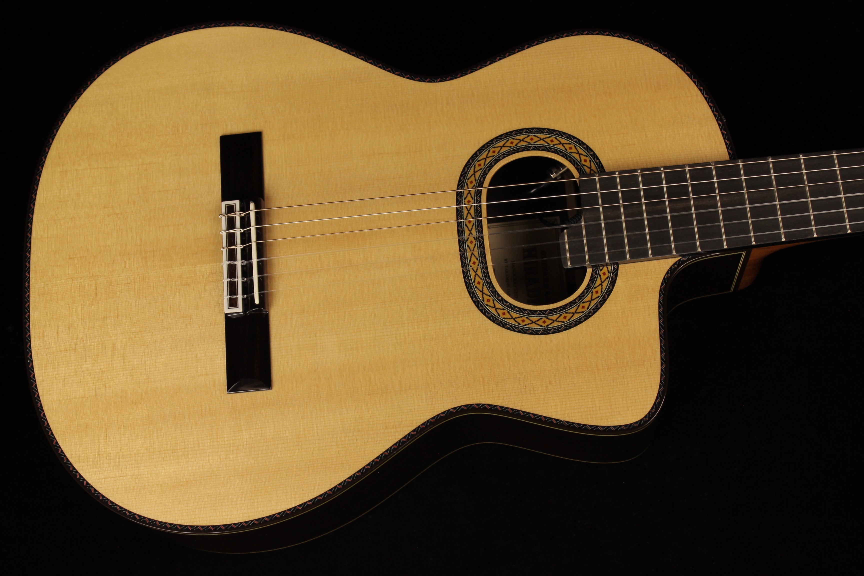 Takamine TH90 Hirade Natural (SN: 61110036) | Gino Guitars
