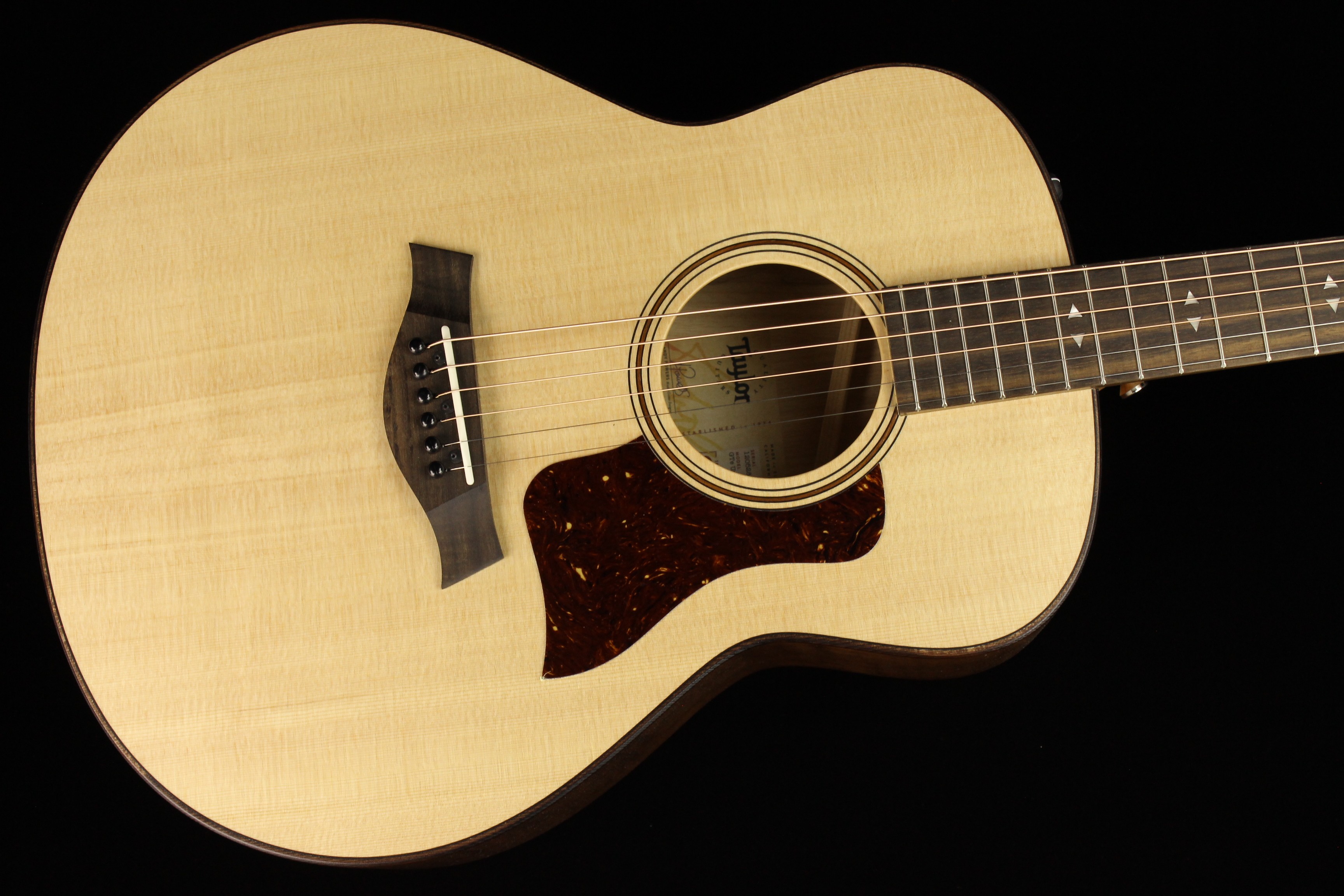 Taylor GTe Natural (SN: 1205281075) | Gino Guitars