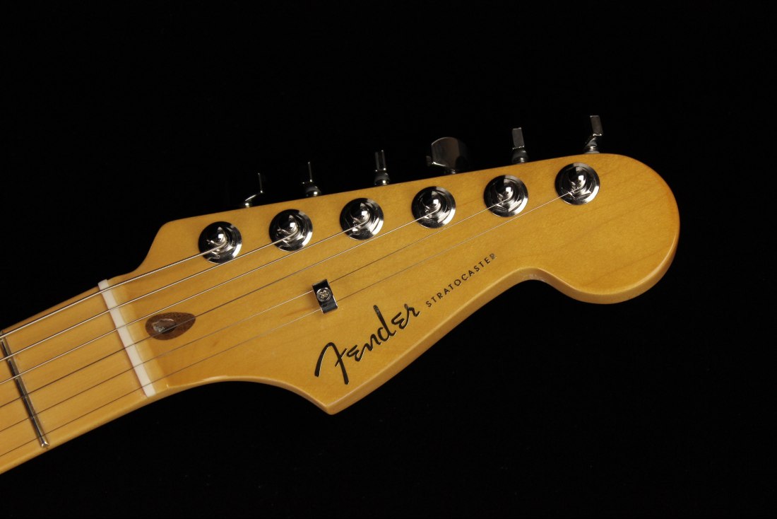 Fender American Ultra Stratocaster HSS Texas Tea (SN: US22036574 ...