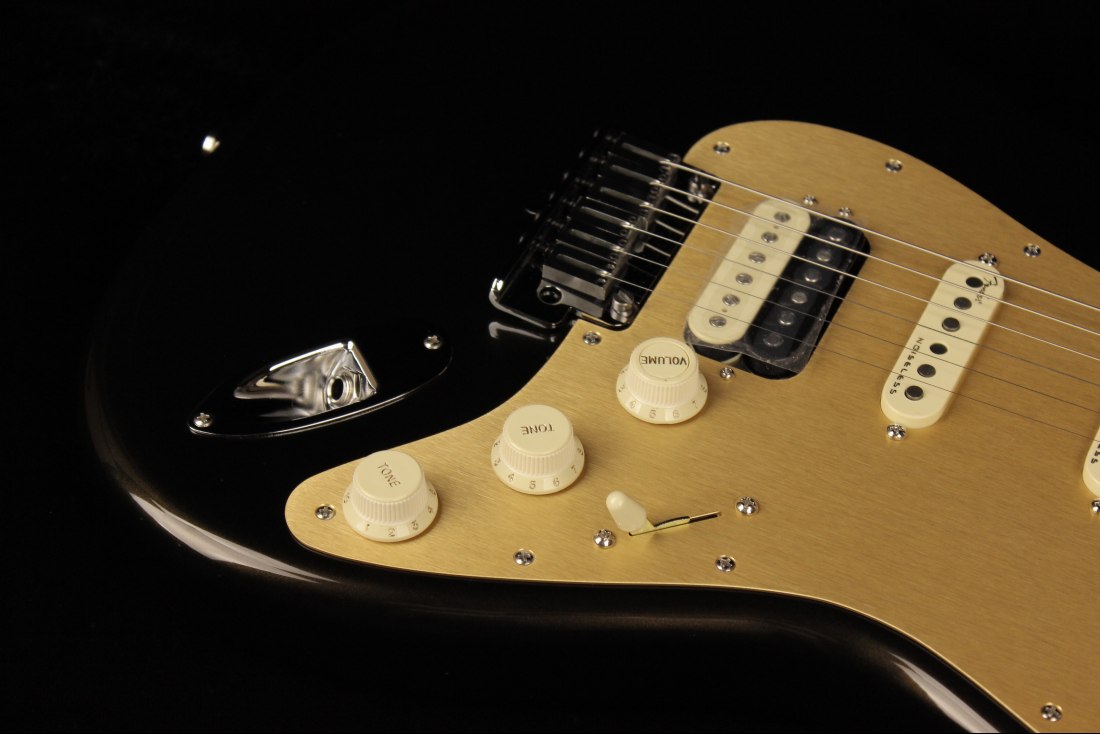 Fender American Ultra Stratocaster HSS Texas Tea (SN: US23009825 ...