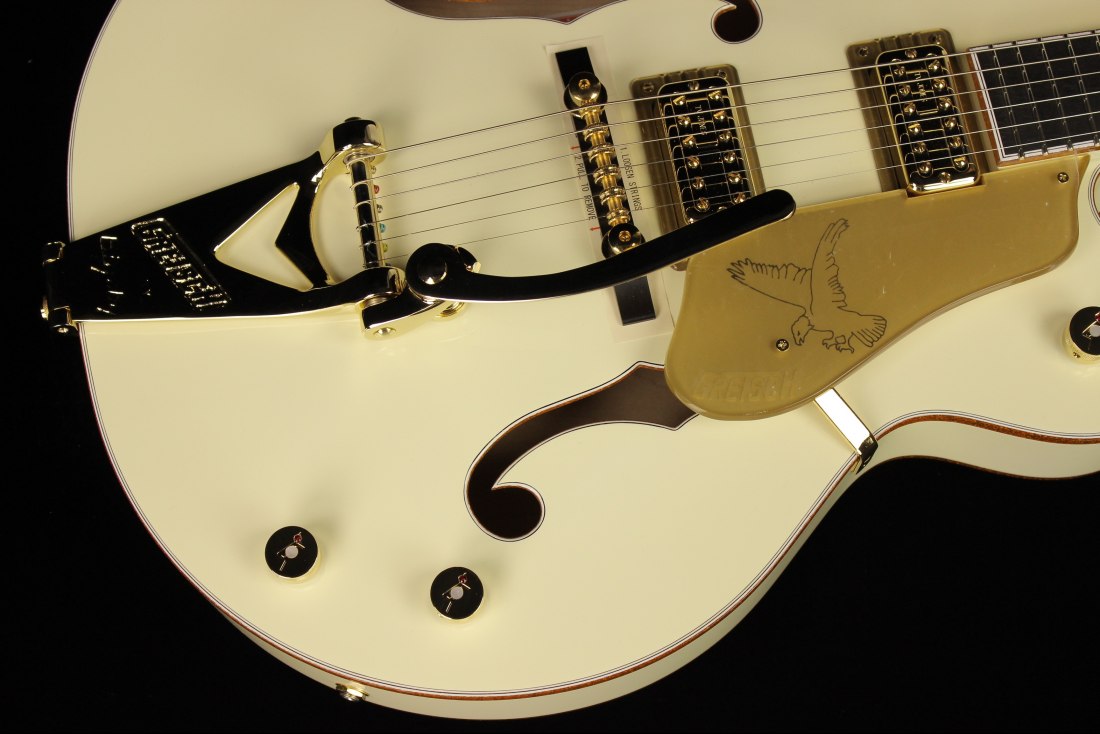 Gretsch G6136T-59 Vintage Select Edition '59 Falcon Vintage White (SN ...