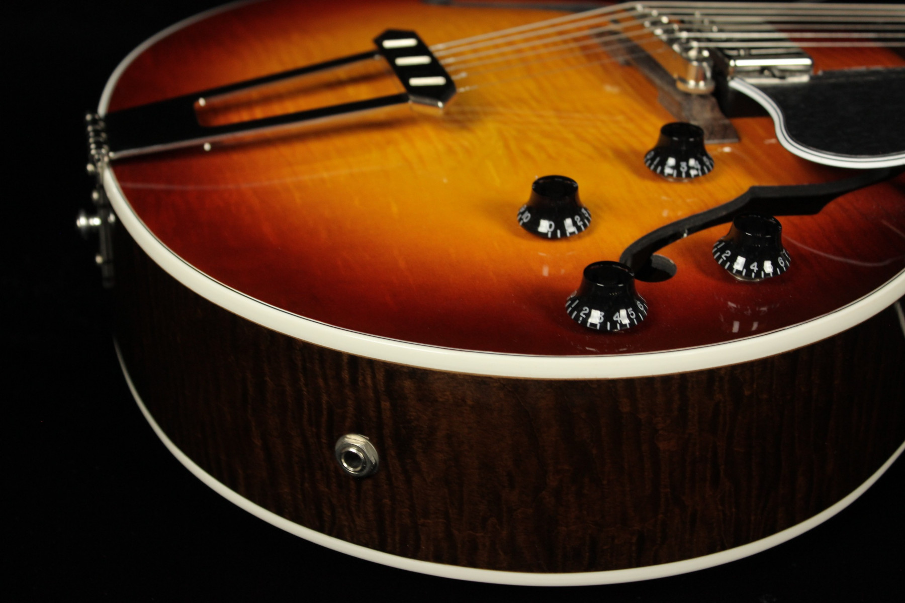 Gibson Memphis ES-175 Reissue Vintage Sunburst (SN: 13346710) | Gino Guitars