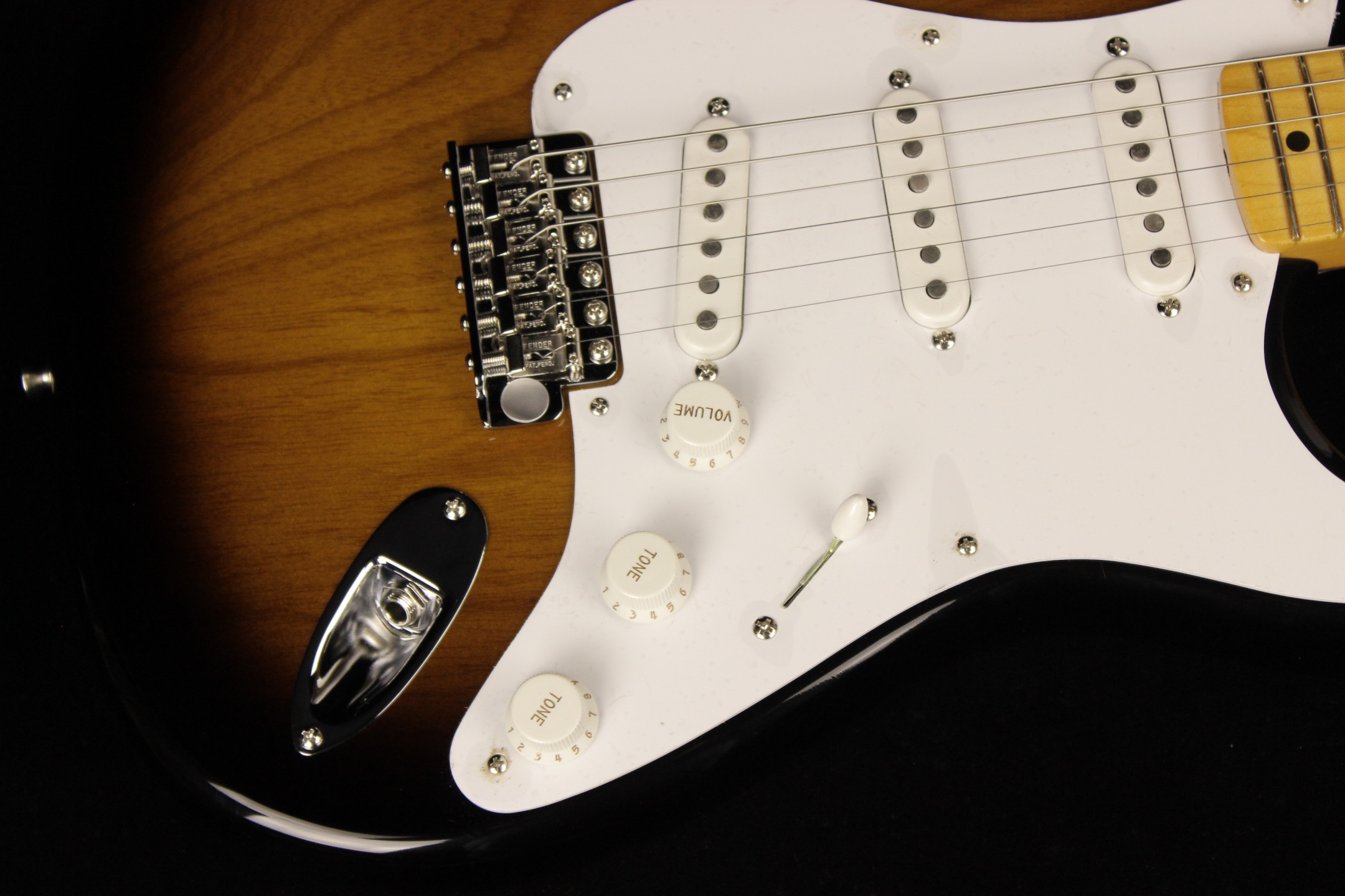 Fender 70th Anniversary American Vintage II 1954 Stratocaster 2-Color ...