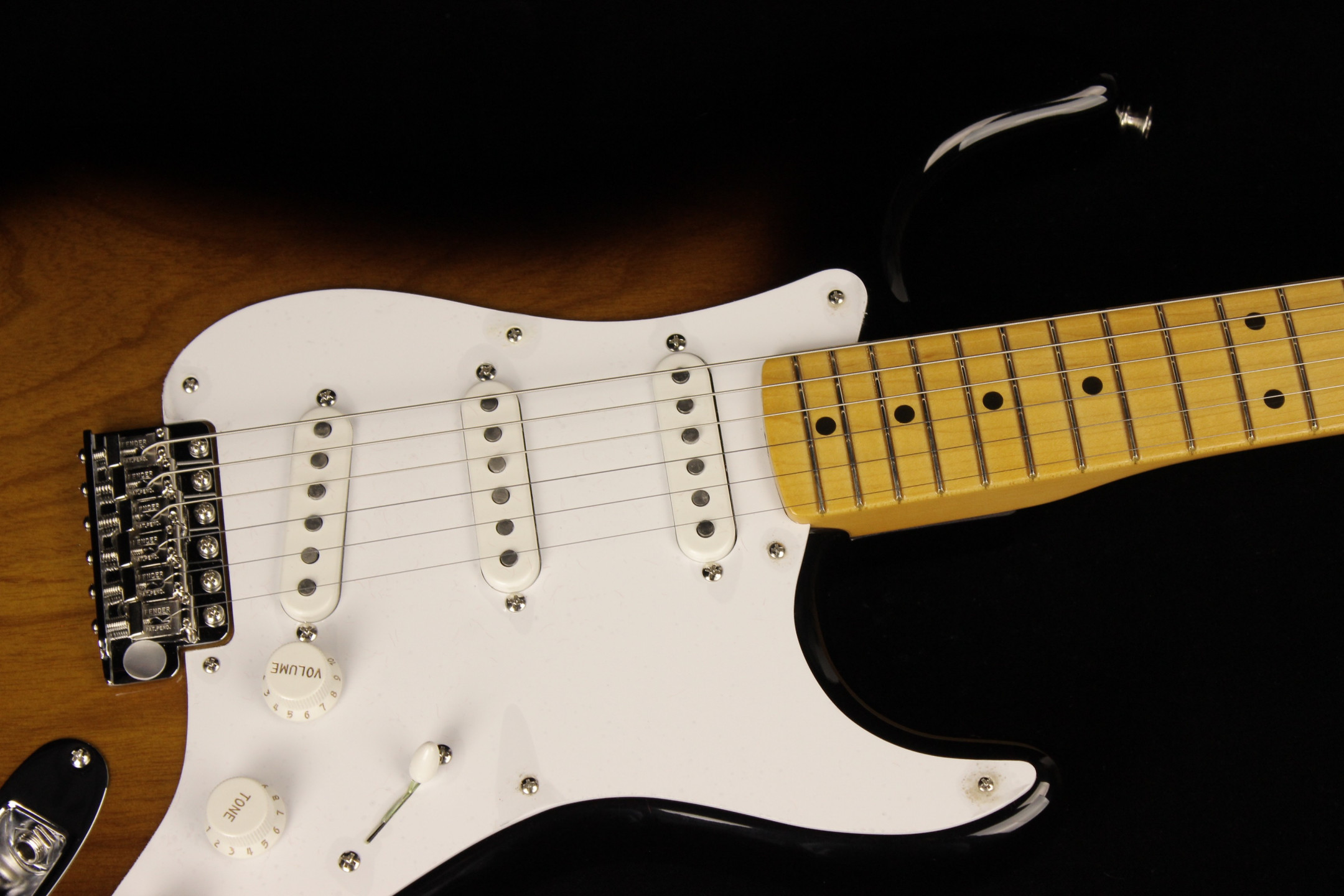 Fender 70th Anniversary American Vintage II 1954 Stratocaster 2-Color ...