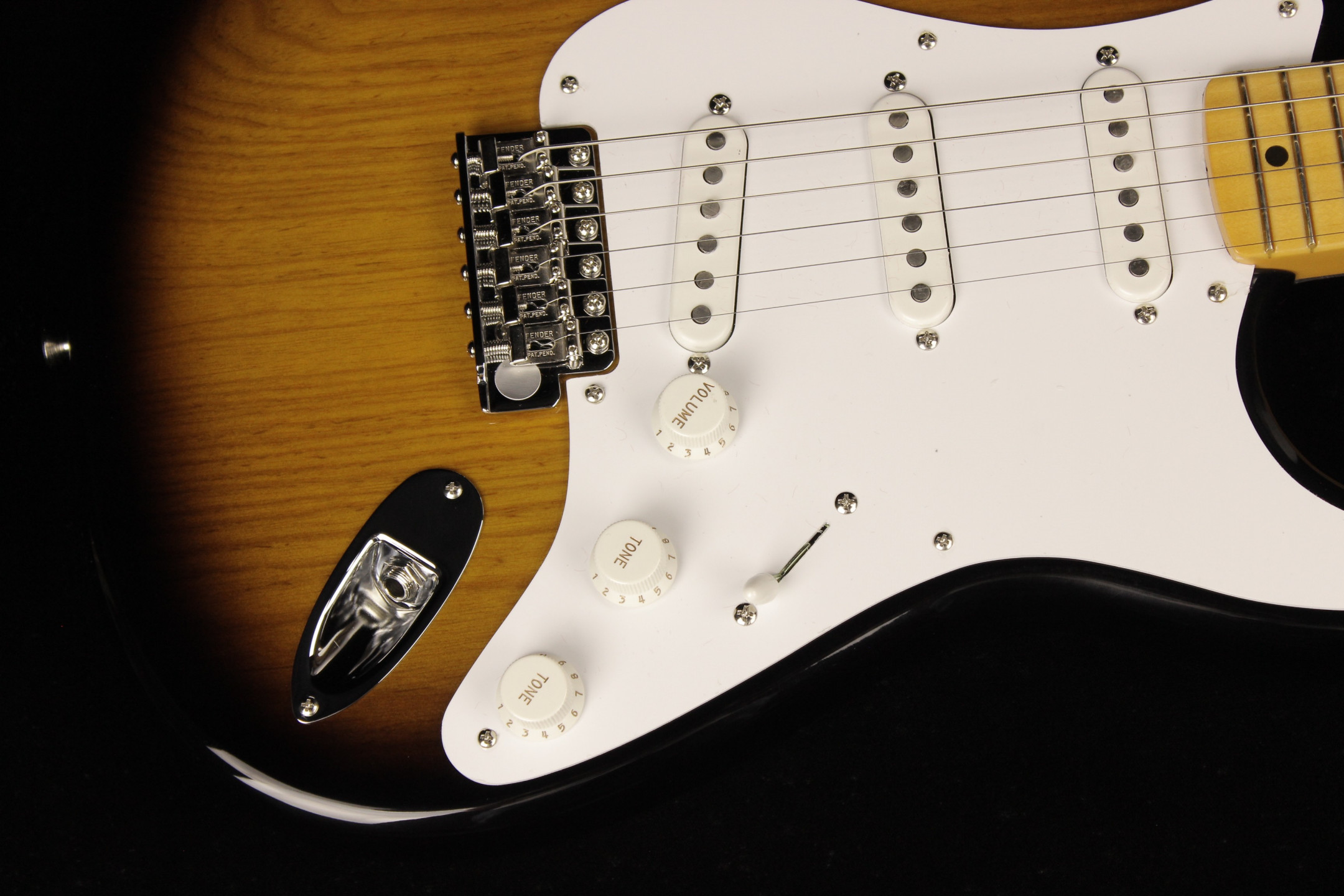 Fender 70th Anniversary American Vintage II 1954 Stratocaster 2-Color ...