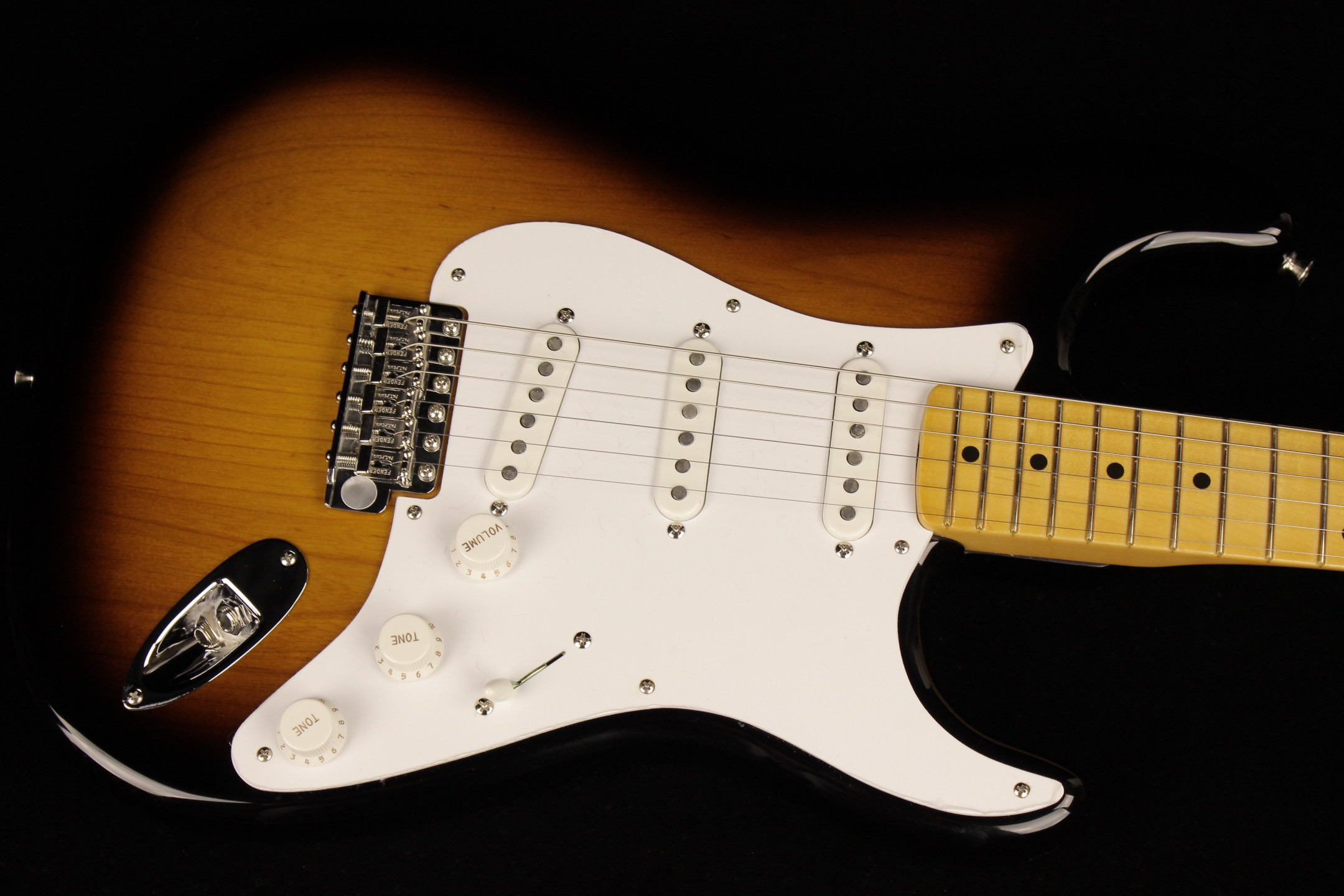 Fender 70th Anniversary American Vintage II 1954 Stratocaster 2-Color ...