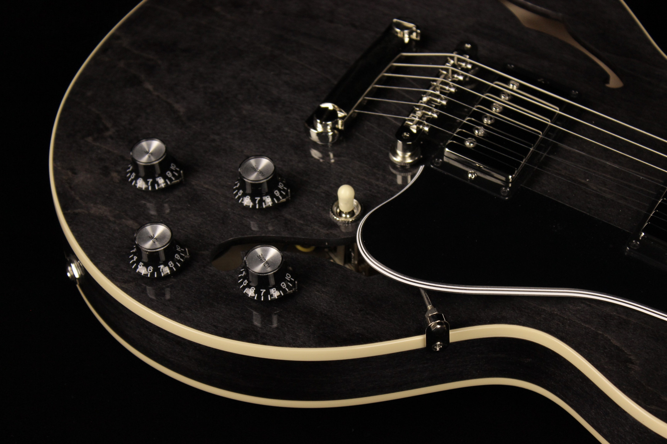Gibson ES-339 Trans Ebony (SN: 228020001) | Gino Guitars